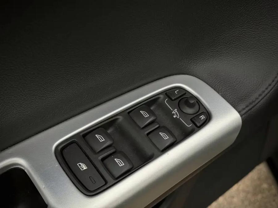 Melns Volvo S40 2012 Jelgava, ar dzinēja tilpumu 1.60 L un nobraukumu 295 tūkst. km par 4950 €, foto 16 vietnē AUTOMOTO.COM.LV