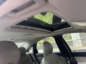 Black Volvo S40 2004 in Riga, with an engine capacity of 2.00 L and mileage of 409 thousand km for 990 €, photo 11 on AUTOMOTO.COM.LV