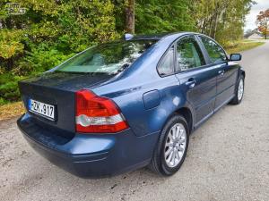 Blue Volvo S40 2005 in Taurage, with an engine capacity of 1.60 L and mileage of 265 thousand km for 1750 €, photo 4 on AUTOMOTO.COM.LV