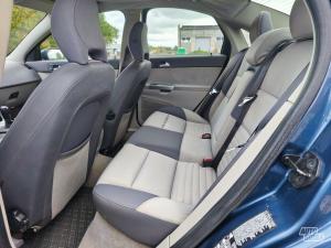 Blue Volvo S40 2005 in Taurage, with an engine capacity of 1.60 L and mileage of 265 thousand km for 1750 €, photo 15 on AUTOMOTO.COM.LV