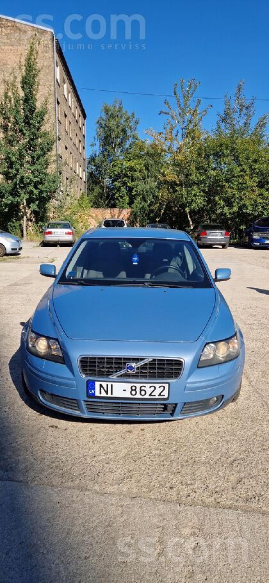 Blue Volvo S40 2006 in Riga, with an engine capacity of 1.60 L and mileage of 0 thousand km for 1250 €, photo 1 on AUTOMOTO.COM.LV