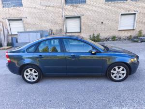 Blue Volvo S40 2006 in Taurage, with an engine capacity of 2.00 L and mileage of 425 thousand km for 1750 €, photo 10 on AUTOMOTO.COM.LV