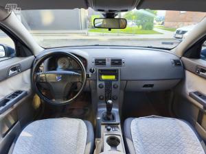 Blue Volvo S40 2006 in Taurage, with an engine capacity of 2.00 L and mileage of 425 thousand km for 1750 €, photo 14 on AUTOMOTO.COM.LV