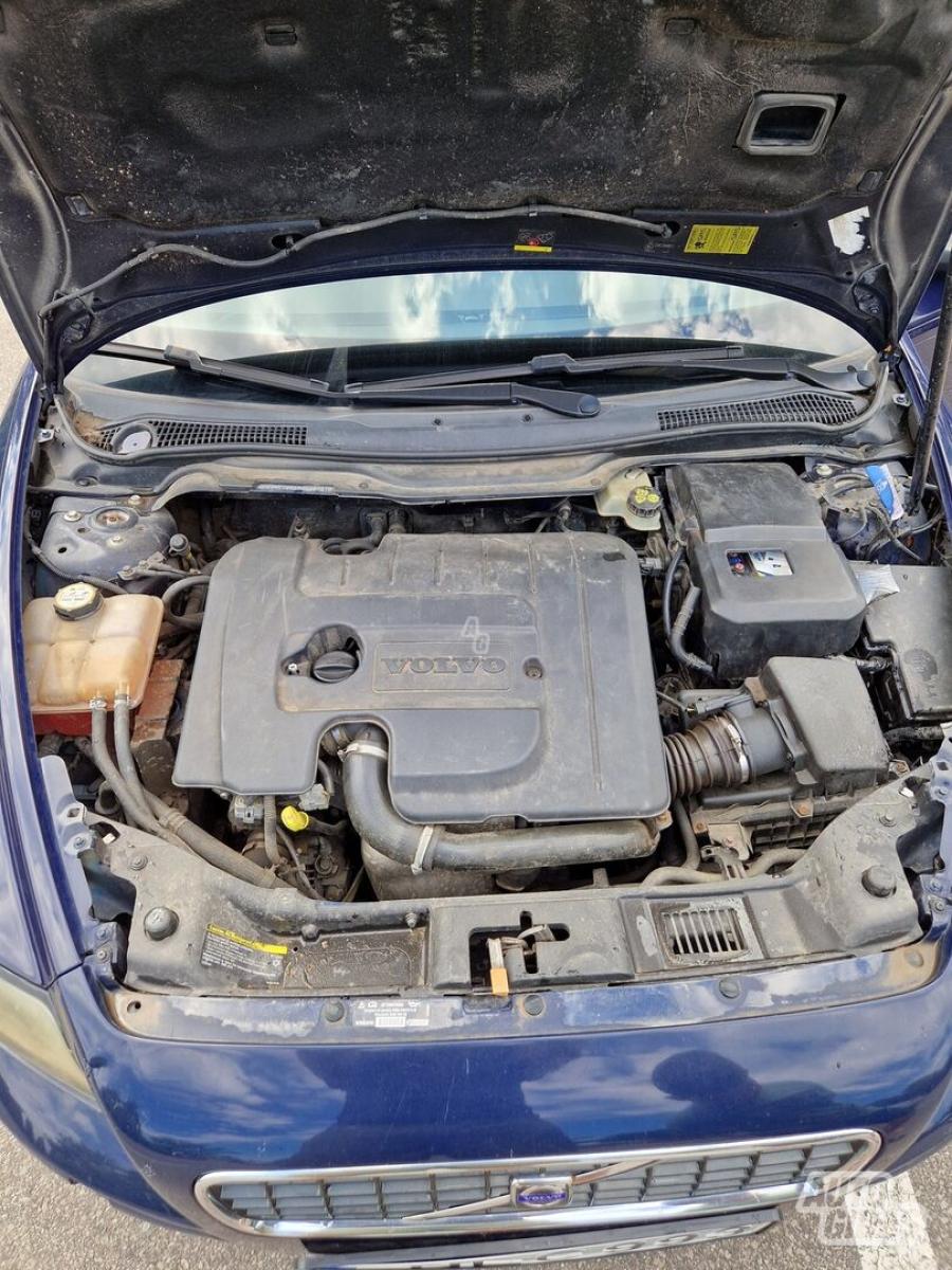 Zils Volvo S40 2006 Druskininkai, ar dzinēja tilpumu 1.60 L un nobraukumu 257 tūkst. km par 1350 €, foto 13 vietnē AUTOMOTO.COM.LV