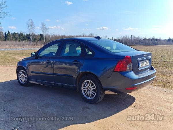 Blue Volvo S40 2007 in Elva, with an engine capacity of 1.60 L and mileage of 233 thousand km for 3000 €, photo 6 on AUTOMOTO.COM.LV