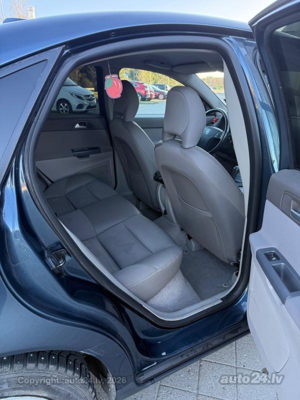 Zils Volvo S40 2008 Tallina, ar dzinēja tilpumu 2.40 L un nobraukumu 180 tūkst. km par 3200 €, foto 6 vietnē AUTOMOTO.COM.LV