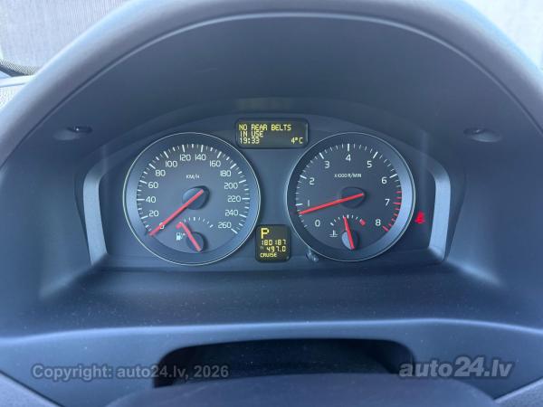 Zils Volvo S40 2008 Tallina, ar dzinēja tilpumu 2.40 L un nobraukumu 180 tūkst. km par 3200 €, foto 10 vietnē AUTOMOTO.COM.LV