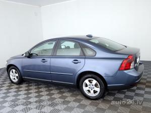 Blue Volvo S40 2008 in Tallinn, with an engine capacity of 1.60 L and mileage of 285 thousand km for 1999 €, photo 5 on AUTOMOTO.COM.LV