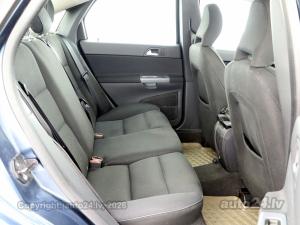 Blue Volvo S40 2008 in Tallinn, with an engine capacity of 1.60 L and mileage of 285 thousand km for 1999 €, photo 8 on AUTOMOTO.COM.LV