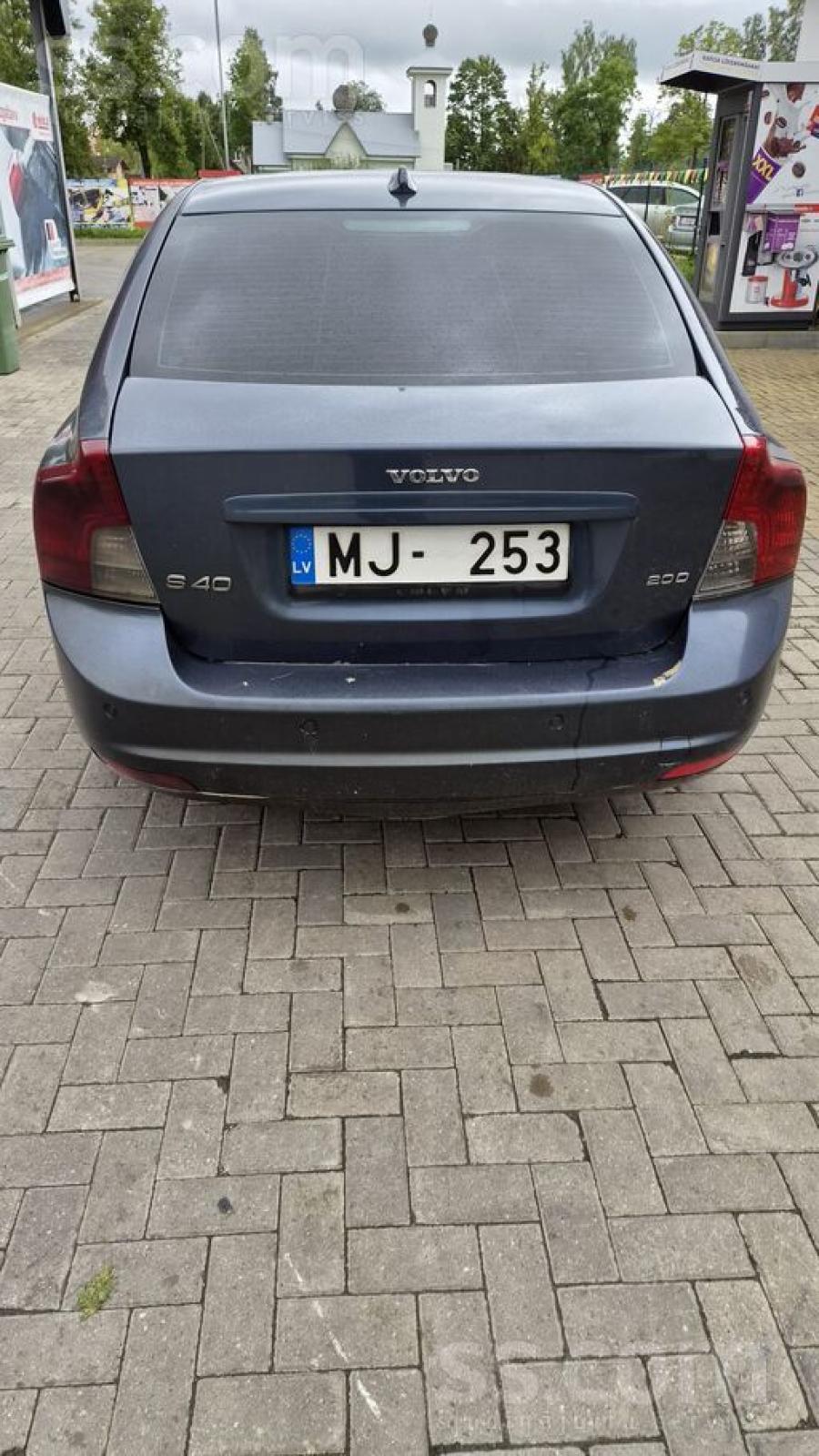 Blue Volvo S40 2008 in Rezekne, with an engine capacity of 2.00 L and mileage of 441 thousand km for 1700 €, photo 4 on AUTOMOTO.COM.LV