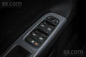 Zils Volvo S40 2009 Rīga, ar dzinēja tilpumu 1.60 L un nobraukumu 288 tūkst. km par 2650 €, foto 13 vietnē AUTOMOTO.COM.LV
