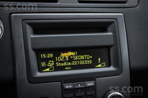 Zils Volvo S40 2009 Rīga, ar dzinēja tilpumu 1.60 L un nobraukumu 288 tūkst. km par 2650 €, foto 22 vietnē AUTOMOTO.COM.LV
