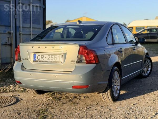 Синий Вольво С40 2009 в Рига, объемом двигателя 1.60 л и пробегом 242 тыс. км за 4200 €, фото 5 на AUTOMOTO.COM.LV