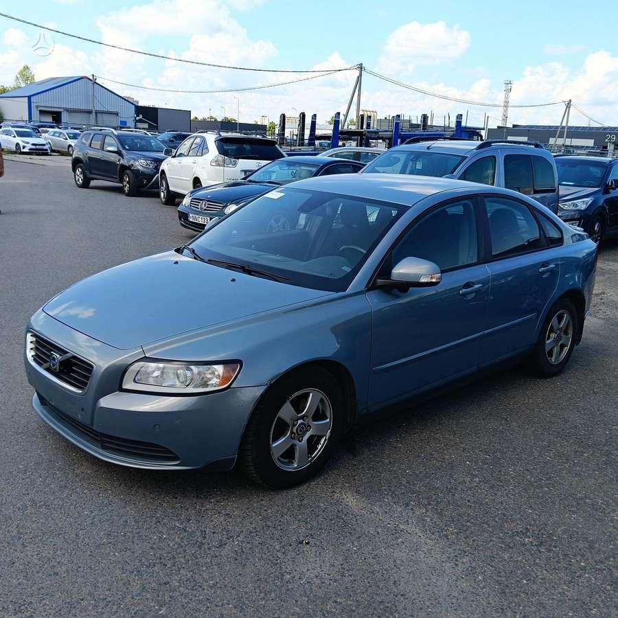 Blue Volvo S40 2010 in Kaunas, with an engine capacity of 0.00 L and mileage of 273 thousand km for 2550 €, photo 1 on AUTOMOTO.COM.LV