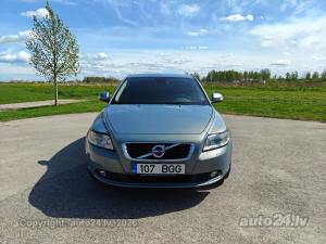 Blue Volvo S40 2012 in Tartu, with an engine capacity of 2.00 L and mileage of 177 thousand km for 3100 €, photo 9 on AUTOMOTO.COM.LV