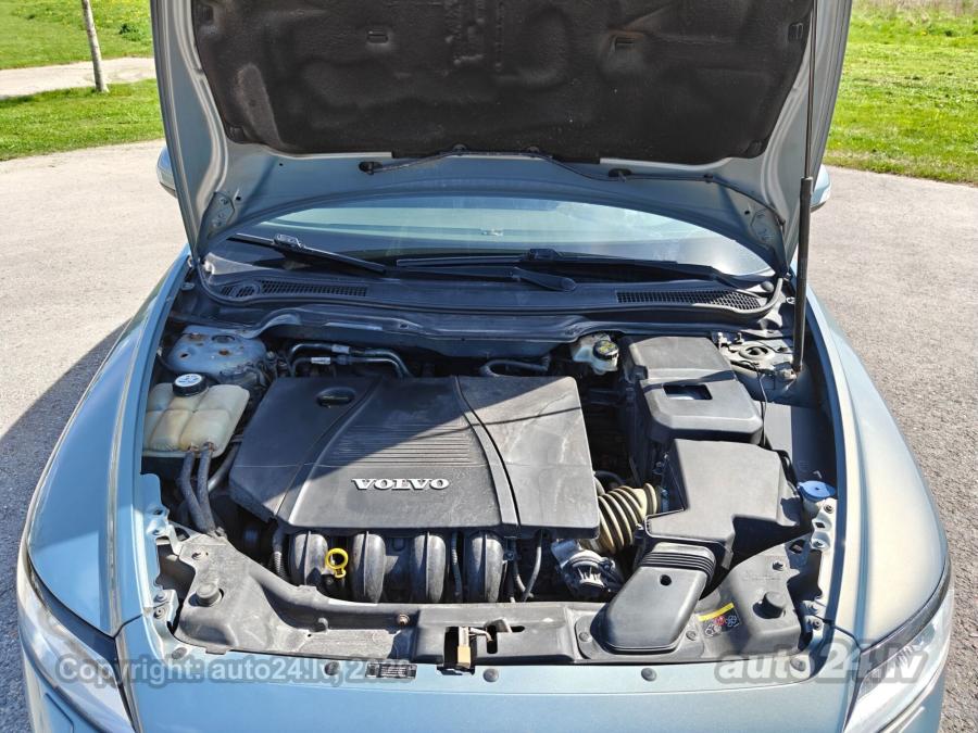 Blue Volvo S40 2012 in Tartu, with an engine capacity of 2.00 L and mileage of 177 thousand km for 3100 €, photo 13 on AUTOMOTO.COM.LV