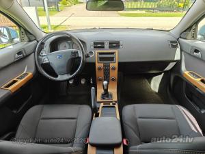 Blue Volvo S40 2012 in Tartu, with an engine capacity of 2.00 L and mileage of 177 thousand km for 3100 €, photo 14 on AUTOMOTO.COM.LV