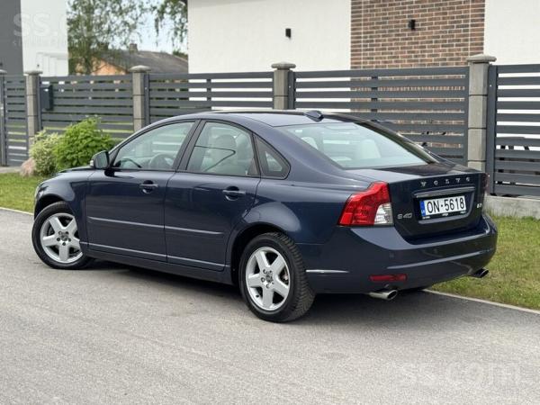 Blue Volvo S40 2012 in Jelgava, with an engine capacity of 2.00 L and mileage of 281 thousand km for 5500 €, photo 2 on AUTOMOTO.COM.LV