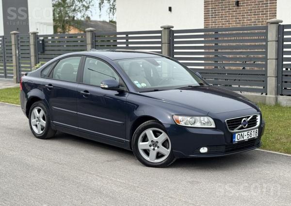 Blue Volvo S40 2012 in Jelgava, with an engine capacity of 2.00 L and mileage of 281 thousand km for 5500 €, photo 4 on AUTOMOTO.COM.LV