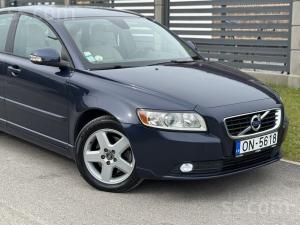 Zils Volvo S40 2012 Jelgava, ar dzinēja tilpumu 2.00 L un nobraukumu 281 tūkst. km par 5500 €, foto 6 vietnē AUTOMOTO.COM.LV
