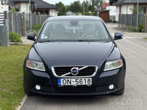 Zils Volvo S40 2012 Jelgava, ar dzinēja tilpumu 2.00 L un nobraukumu 281 tūkst. km par 5500 €, foto 9 vietnē AUTOMOTO.COM.LV