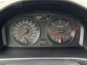 Zils Volvo S40 2012 Jelgava, ar dzinēja tilpumu 2.00 L un nobraukumu 281 tūkst. km par 5500 €, foto 22 vietnē AUTOMOTO.COM.LV
