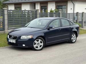 Zils Volvo S40 2012 Jelgava, ar dzinēja tilpumu 2.00 L un nobraukumu 281 tūkst. km par 5500 €, foto  vietnē AUTOMOTO.COM.LV