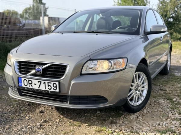 Brūns Volvo S40 2007 Rīga, ar dzinēja tilpumu 1.60 L un nobraukumu 265 tūkst. km par 3995 €, foto 4 vietnē AUTOMOTO.COM.LV