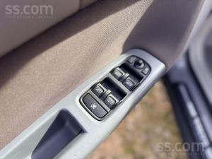 Brūns Volvo S40 2007 Rīga, ar dzinēja tilpumu 1.60 L un nobraukumu 265 tūkst. km par 3995 €, foto 14 vietnē AUTOMOTO.COM.LV
