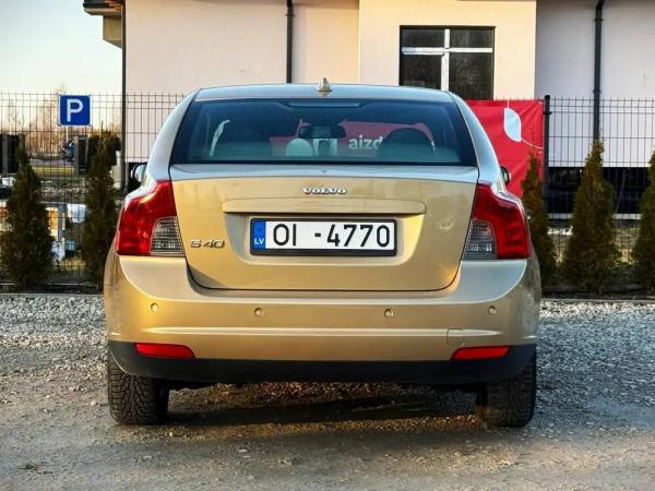 Brūns Volvo S40 2009 Jelgava, ar dzinēja tilpumu 1.60 L un nobraukumu 300 tūkst. km par 3990 €, foto 5 vietnē AUTOMOTO.COM.LV