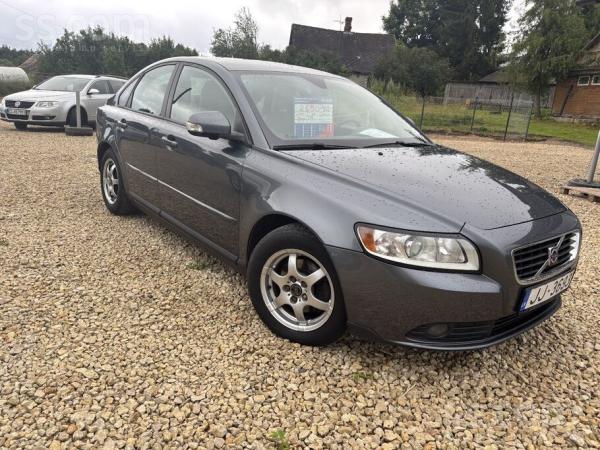 Brūns Volvo S40 2009 Rēzekne, ar dzinēja tilpumu 1.60 L un nobraukumu 234 tūkst. km par 2650 €, foto 1 vietnē AUTOMOTO.COM.LV