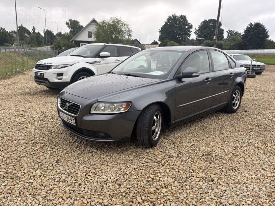Brown Volvo S40 2009 in Rezekne, with an engine capacity of 1.60 L and mileage of 234 thousand km for 2650 €, photo 3 on AUTOMOTO.COM.LV