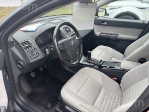 Brown Volvo S40 2009 in Rezekne, with an engine capacity of 1.60 L and mileage of 234 thousand km for 2650 €, photo 9 on AUTOMOTO.COM.LV