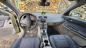 Zaļš Volvo S40 2004 Viļņa, ar dzinēja tilpumu 2.40 L un nobraukumu 275 tūkst. km par 600 €, foto 15 vietnē AUTOMOTO.COM.LV