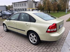 Zaļš Volvo S40 2004 Limbaži, ar dzinēja tilpumu 2.40 L un nobraukumu 183 tūkst. km par 2450 €, foto 7 vietnē AUTOMOTO.COM.LV