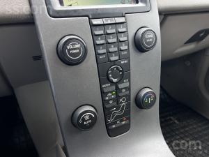 Zaļš Volvo S40 2004 Limbaži, ar dzinēja tilpumu 2.40 L un nobraukumu 183 tūkst. km par 2450 €, foto 16 vietnē AUTOMOTO.COM.LV