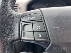 Zaļš Volvo S40 2004 Limbaži, ar dzinēja tilpumu 2.40 L un nobraukumu 183 tūkst. km par 2450 €, foto 18 vietnē AUTOMOTO.COM.LV