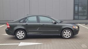 Zaļš Volvo S40 2007 Viļņa, ar dzinēja tilpumu 2.40 L un nobraukumu 426 tūkst. km par 2350 €, foto 5 vietnē AUTOMOTO.COM.LV