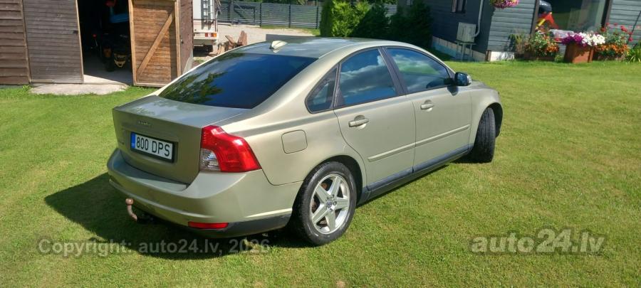 Zaļš Volvo S40 2008 Kehra, ar dzinēja tilpumu 1.60 L un nobraukumu 473 tūkst. km par 1499 €, foto 6 vietnē AUTOMOTO.COM.LV
