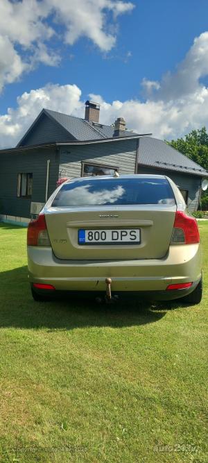 Zaļš Volvo S40 2008 Kehra, ar dzinēja tilpumu 1.60 L un nobraukumu 473 tūkst. km par 1499 €, foto 7 vietnē AUTOMOTO.COM.LV