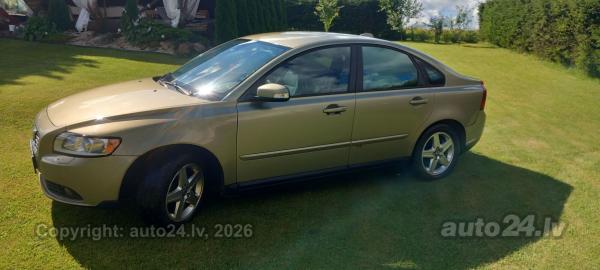 Zaļš Volvo S40 2008 Kehra, ar dzinēja tilpumu 1.60 L un nobraukumu 473 tūkst. km par 1499 €, foto 8 vietnē AUTOMOTO.COM.LV