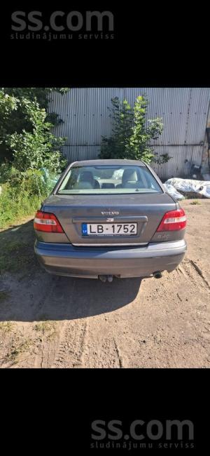 Grey Volvo S40 2003 in Riga, with an engine capacity of 1.80 L and mileage of 280 thousand km for 500 €, photo  on AUTOMOTO.COM.LV