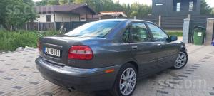 Pelēks Volvo S40 2004 Rīga, ar dzinēja tilpumu 1.80 L un nobraukumu 219 tūkst. km par 1750 €, foto 2 vietnē AUTOMOTO.COM.LV