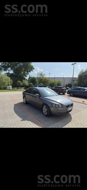 Grey Volvo S40 2004 in Riga, with an engine capacity of 2.40 L and mileage of 280 thousand km for 1500 €, photo 13 on AUTOMOTO.COM.LV
