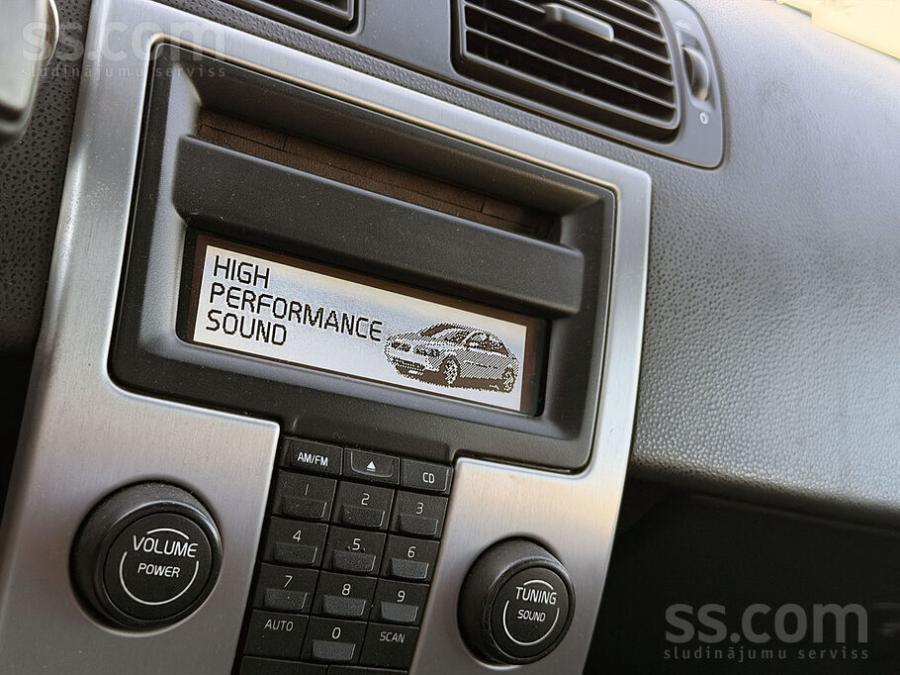 Pelēks Volvo S40 2004 Rīga, ar dzinēja tilpumu 2.00 L un nobraukumu 342 tūkst. km par 2250 €, foto 20 vietnē AUTOMOTO.COM.LV