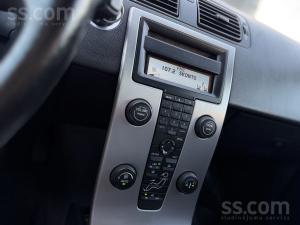 Pelēks Volvo S40 2004 Rīga, ar dzinēja tilpumu 2.00 L un nobraukumu 342 tūkst. km par 2250 €, foto 21 vietnē AUTOMOTO.COM.LV