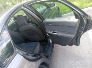 Grey Volvo S40 2004 in Riga, with an engine capacity of 2.40 L and mileage of 304 thousand km for 3499 €, photo 9 on AUTOMOTO.COM.LV