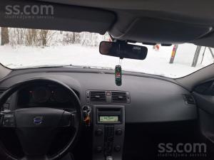 Серый Вольво С40 2004 в Добеле, объемом двигателя 2.40 л и пробегом 220 тыс. км за 1350 €, фото 7 на AUTOMOTO.COM.LV