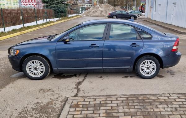 Pelēks Volvo S40 2005 Jelgava, ar dzinēja tilpumu 1.60 L un nobraukumu 339 tūkst. km par 1550 €, foto 6 vietnē AUTOMOTO.COM.LV