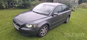 Pelēks Volvo S40 2005 Rīga, ar dzinēja tilpumu 2.00 L un nobraukumu 392 tūkst. km par 710 €, foto  vietnē AUTOMOTO.COM.LV